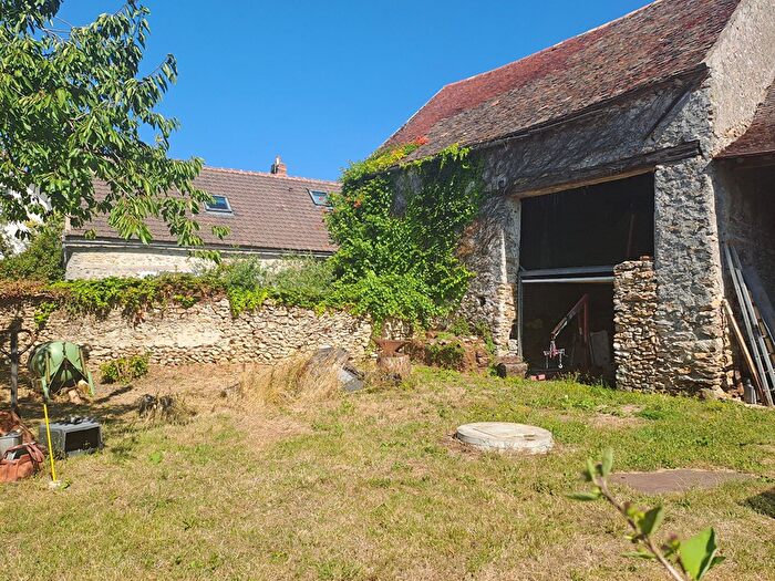 Maison à vendre - Saint-Escobille - 1 pièce