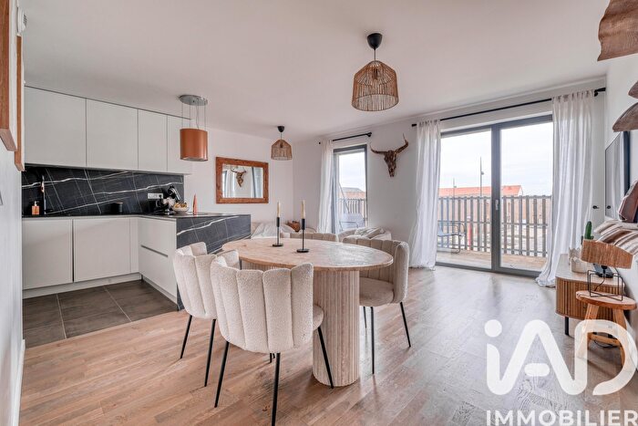 Appartement à vendre - Chanteloup-en-Brie - 4 pièces - 3 chambres