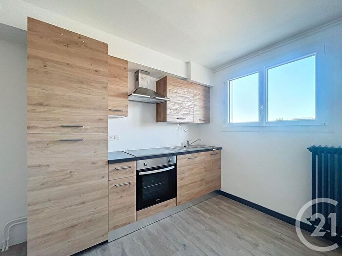 Appartement 3 pièces à Varennes-sur-Allier, à louer