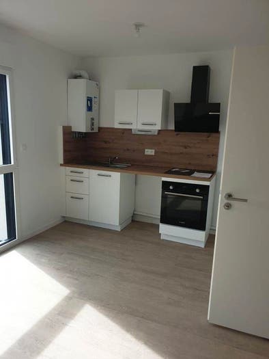 Bourg Nord, Guipavas : Appartement 1 pièce à louer