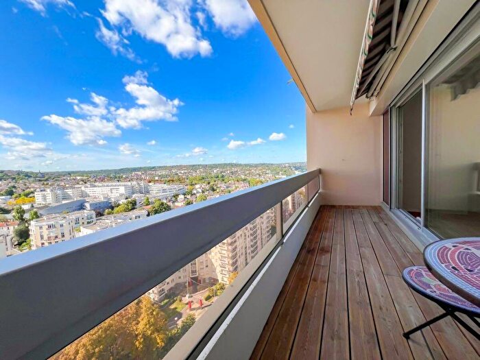 Epinettes, Issy-les-Moulineaux - Appartement 5 pièces à louer