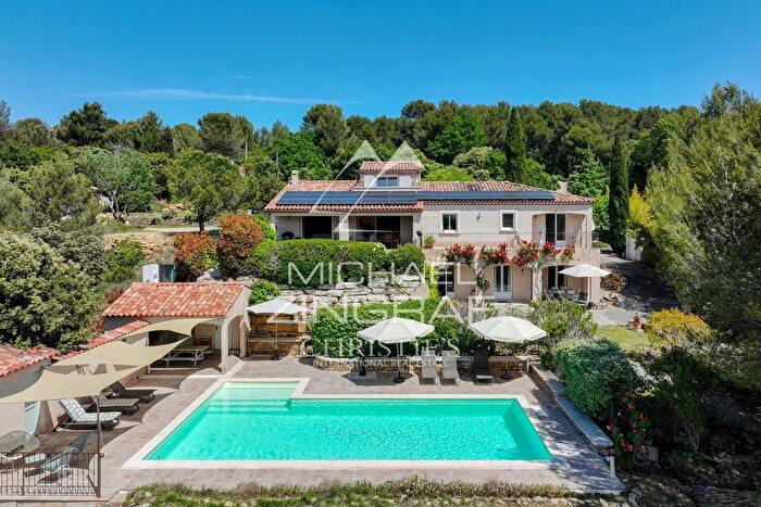 Maison à Pourrières, à vendre