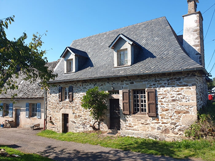 Maison à vendre - Saint-Julien-aux-Bois - 3 pièces - 2 chambres