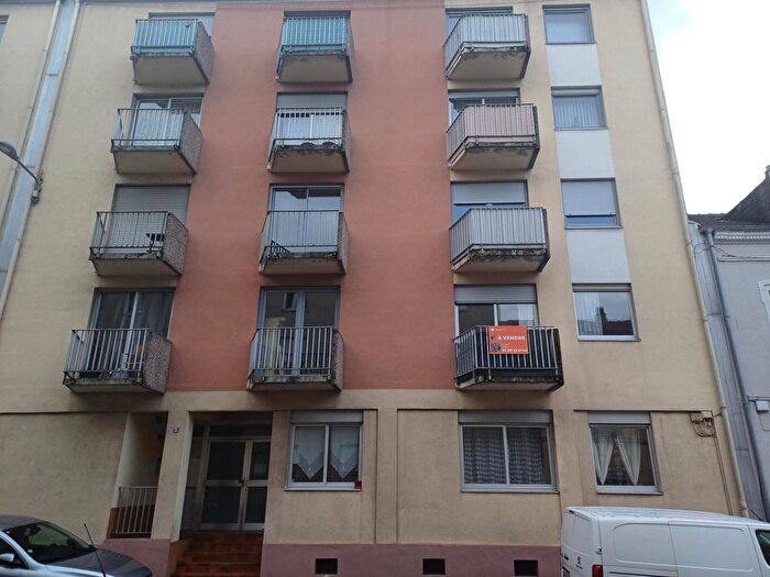 Appartement à vendre - Forbach, Centre-ville - 3 pièces - 2 chambres