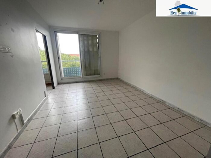 Appartement 4 pièces à Perpignan, Saint-Martin, à louer