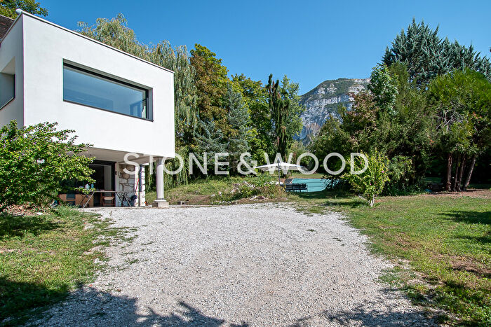 Maison 7 pièces à vendre à Collonges-sous-Salève