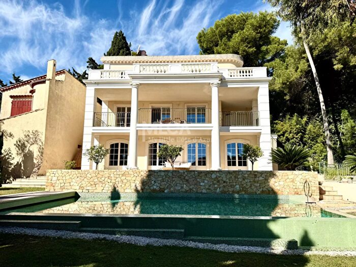 Maison à vendre - Antibes, Juan-les-Pins, Le Cap - 7 pièces - 4 chambres