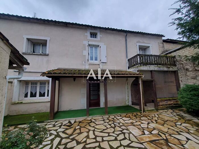 Maison à vendre - Coulonges - 5 pièces - 3 chambres