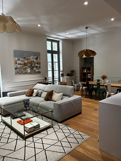 Appartement 4 pièces à Nîmes, Placette, à louer
