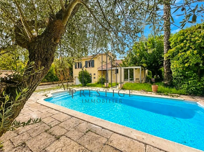 Maison 6 pièces à Aubagne, Arnaud Solans, Garlaban Royante, Saint-Mitre, à vendre