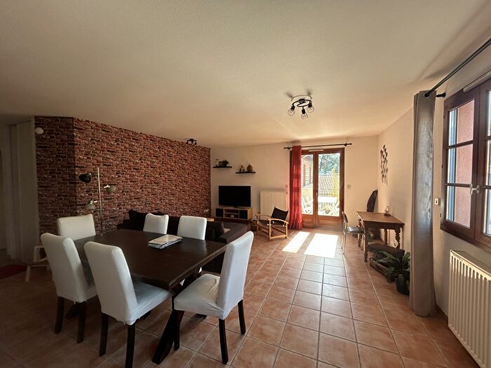 Saint-Romain-le-Puy - Appartement 3 pièces à louer