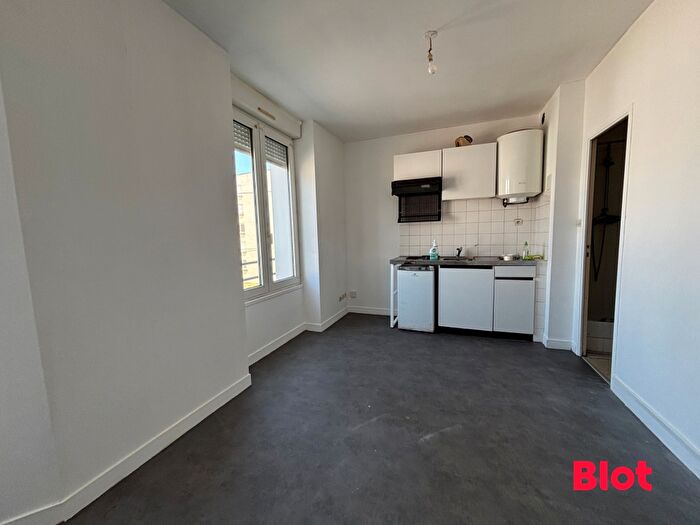 Appartement 1 pièce à Brest, Landais, à vendre
