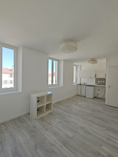 Appartement à louer - Marseille e , Vauban - 2 pièces - 1 chambre