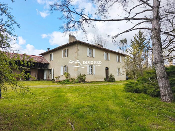 Maison 8 pièces à vendre à LIsle-en-Dodon