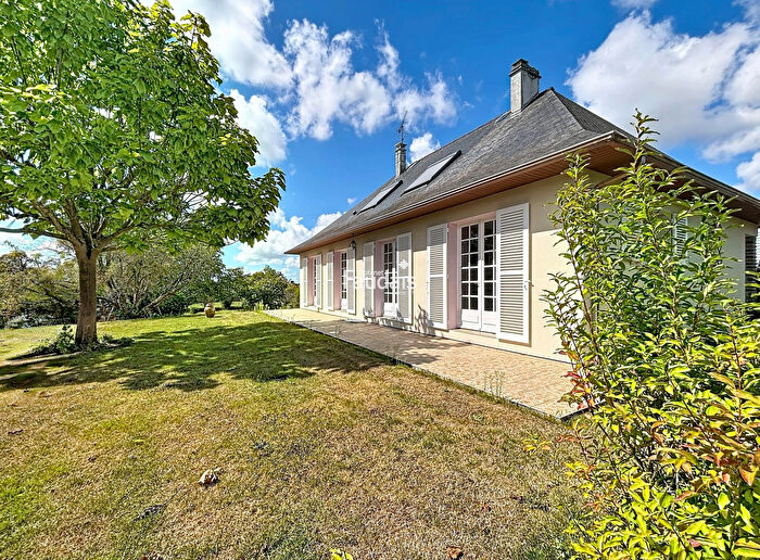Maison 6 pièces à vendre - Saint-Martin-des-Besaces