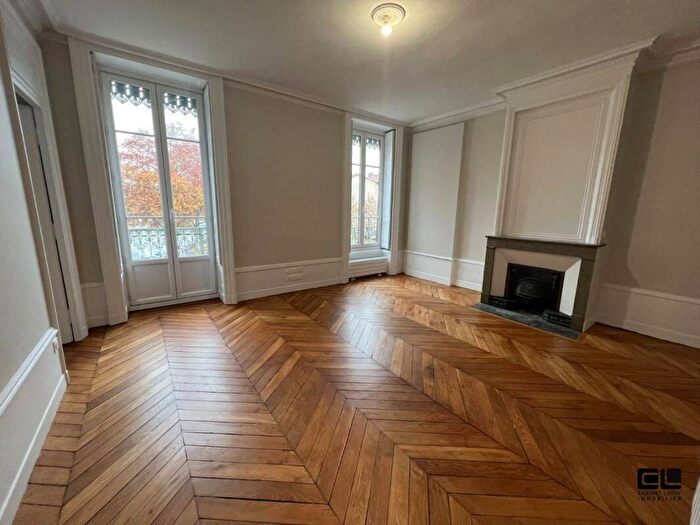 Vaise, Rochecardon, Industrie, Lyon 9ème arrondissement - Appartement 3 pièces à louer