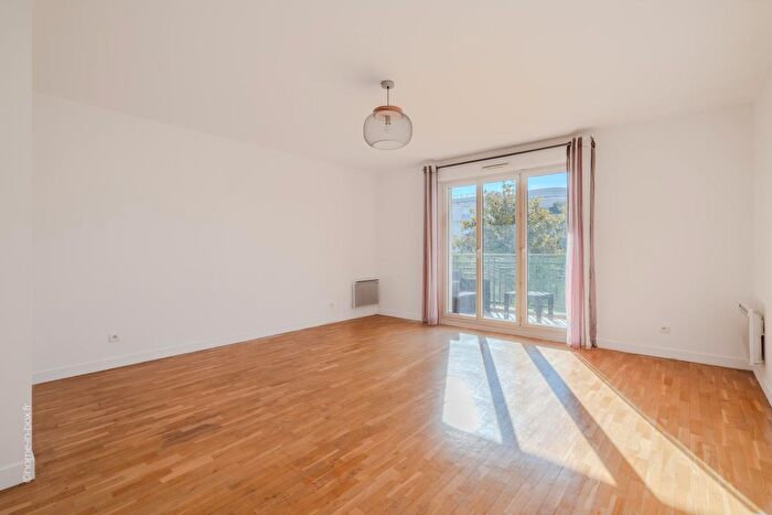 Appartement à vendre - Montévrain - 4 pièces - 3 chambres