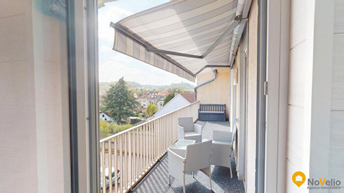 Appartement à vendre - Stiring-Wendel - 3 pièces - 2 chambres