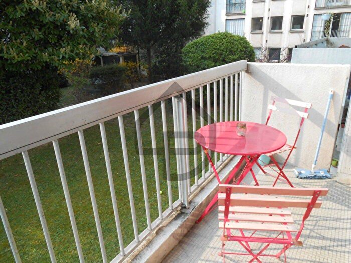 Appartement 1 pièce à louer à Alleray Procession, Paris 15ème arrondissement
