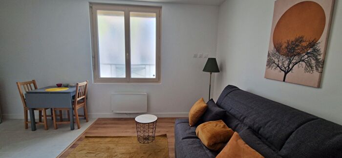 Appartement à louer - Oullins, Saulaie, Clavière - 1 pièce