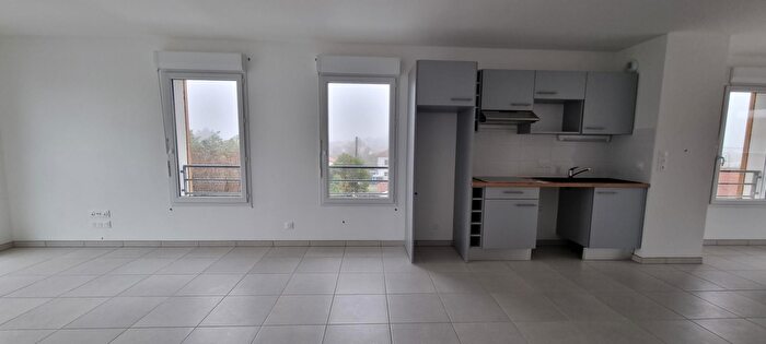 Appartement à louer - Carignan-de-Bordeaux - 3 pièces - 2 chambres