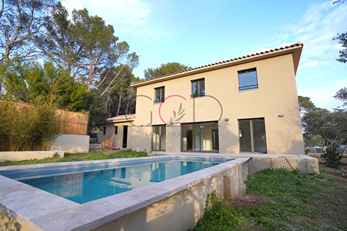 Maison à vendre - Ventabren - 4 pièces - 3 chambres