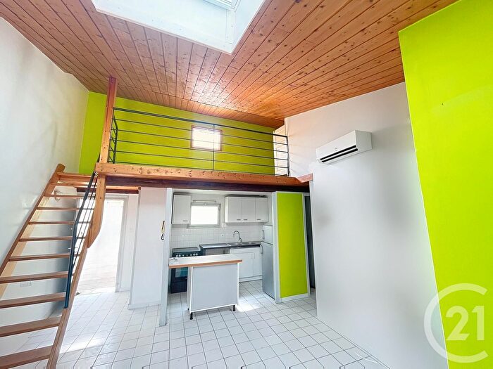 Appartement à louer - Montélimar, Centre-ville - 2 pièces - 1 chambre