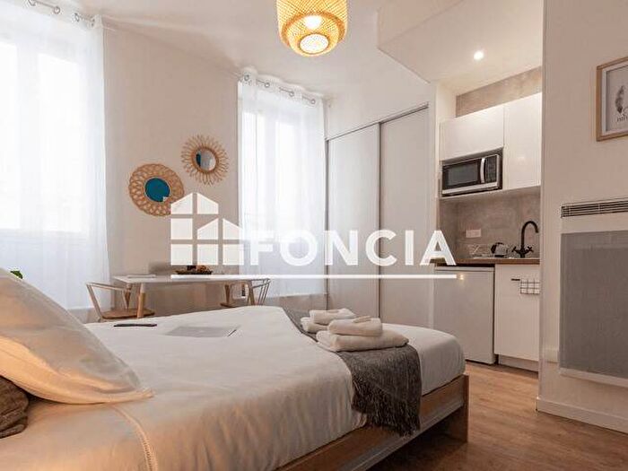 Appartement à louer - Sainte Catherine, Villeneuve-sur-Lot - 1 pièce