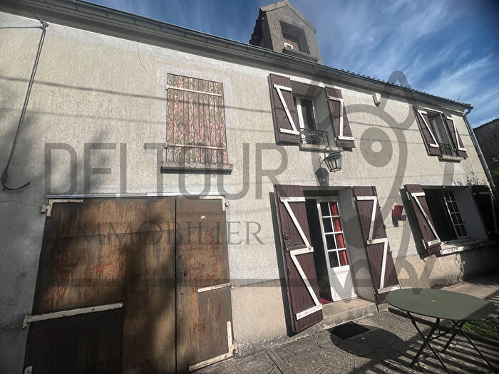 Maison 4 pièces à vendre à Doue