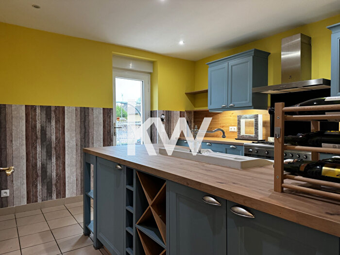 Maison à vendre - Dole, Plumont - 9 pièces - 7 chambres