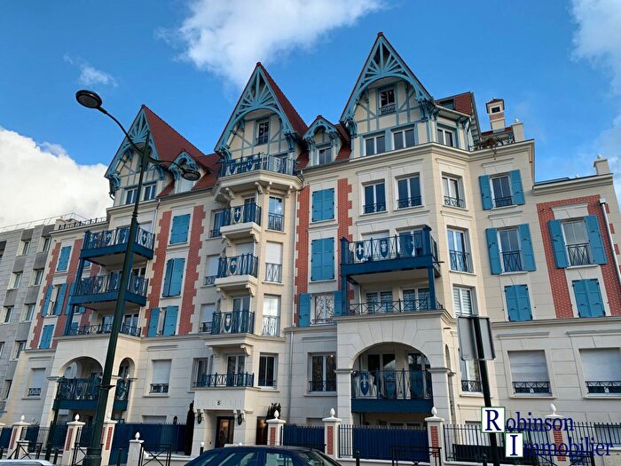 Appartement à louer - Anatole France, Le Plessis-Robinson - 3 pièces - 2 chambres