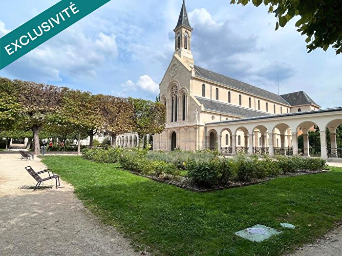 Appartement 3 pièces à vendre à Issy-les-Moulineaux, Centre-ville, Corentin Celton, Les Varennes