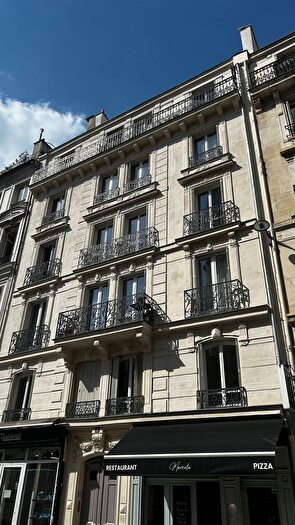 Appartement 5 pièces à Arts et Métiers, Paris 3ème arrondissement, à louer