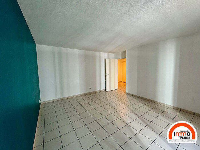 Rouen, Centre-ville Rive gauche : Appartement 3 pièces à louer