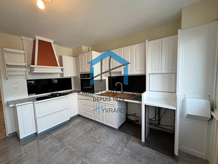 Saint-Chamond, Centre-ville, Saint-Ennemond, Chavanne - Appartement 3 pièces à louer