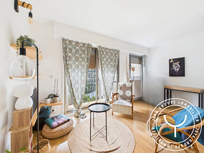 Paris 8ème, Saint-Philippe du Roule : Appartement 1 pièce à louer