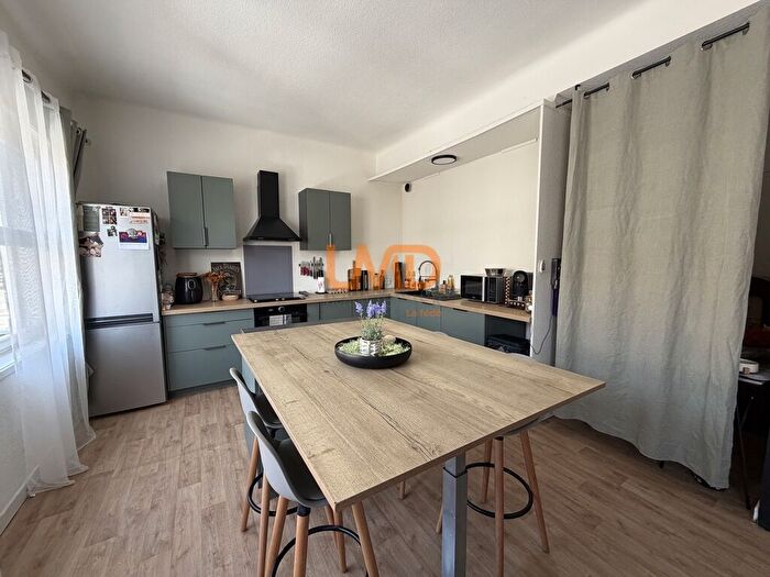 Appartement 4 pièces à vendre - Perpignan, Les Remparts