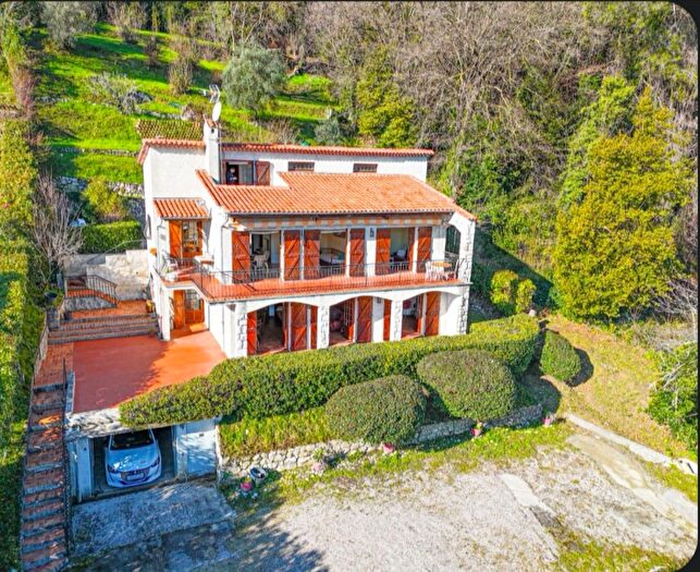 Maison à vendre - La Colle-sur-Loup - 7 pièces - 5 chambres