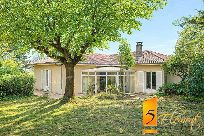 Maison à vendre - Chazay-dAzergues - 4 pièces - 3 chambres