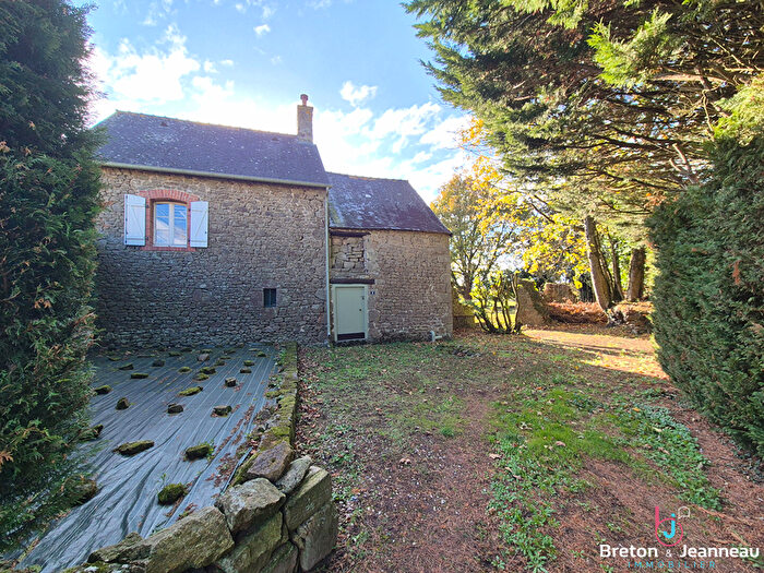 Maison à vendre - Chantrigné - 2 pièces - 1 chambre