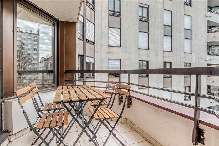 Georges Pompidou, Levallois-Perret : Appartement 3 pièces à louer