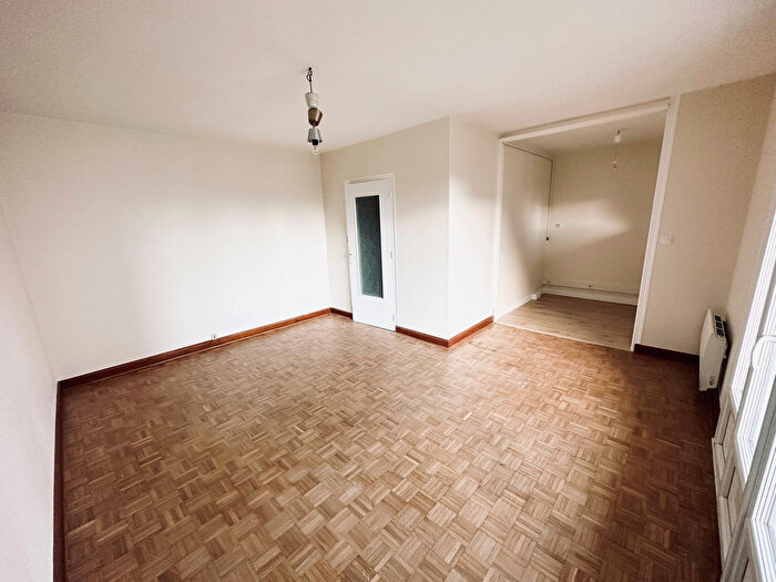 Seyssinet-Pariset, Pacallaire, Champ Blanc - Appartement 1 pièce à louer