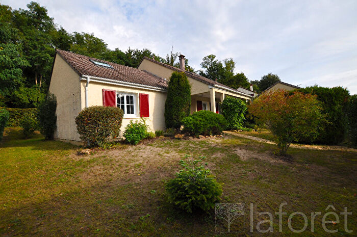 Maison à louer - Bonnelles - 6 pièces - 5 chambres