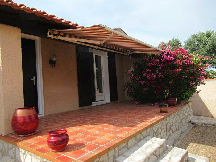 Maison 5 pièces à louer - Sausset-les-Pins