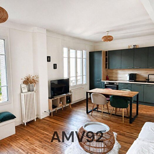 Agent Sarre-Centre-Les Vallées-La Garenne, Colombes : Appartement 2 pièces à louer