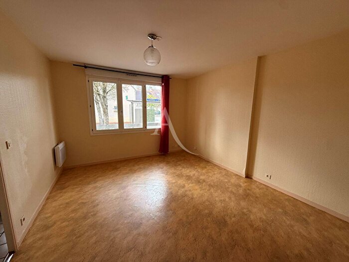 Appartement à louer - Les Antes, Rungis - 1 pièce