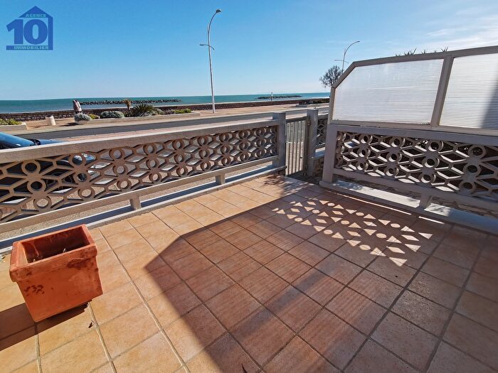 Appartement à vendre - Valras-Plage, Casino, Plage, Stade - 3 pièces - 2 chambres