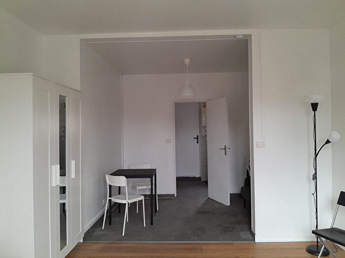 Aubervilliers, Maladerie, Emile Dubois - Appartement 1 pièce à louer