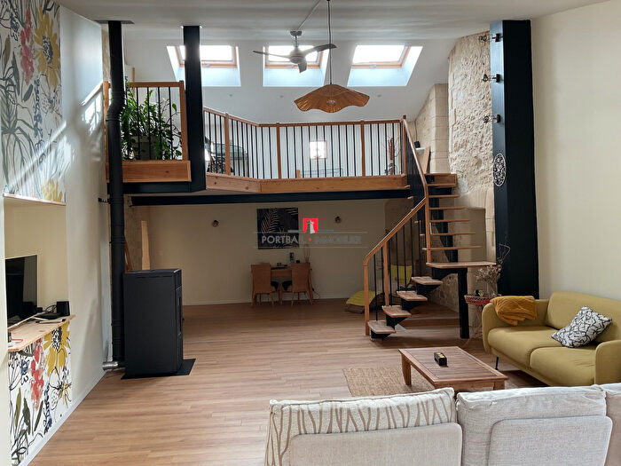 Maison à vendre - Gaillan-en-Médoc - 7 pièces - 4 chambres