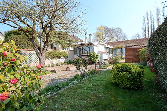 Maison 4 pièces à vendre - Villecresnes